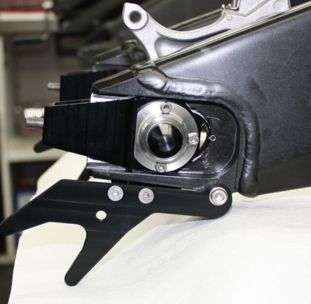 Fast Frank Racing Rear Stand Lifters for Yamaha YZF-R6 (08-16) - R606