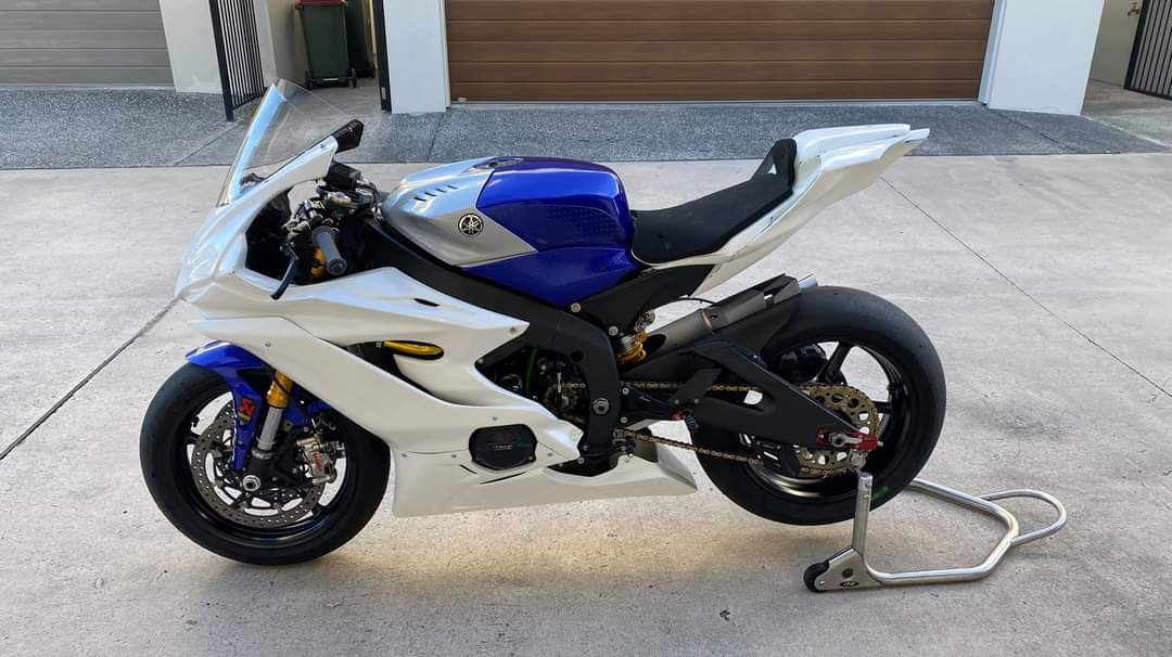 MacMoto 2017+ Yamaha YZF-R6 Superbike Race Bodywork - MM-17-R6-KIT